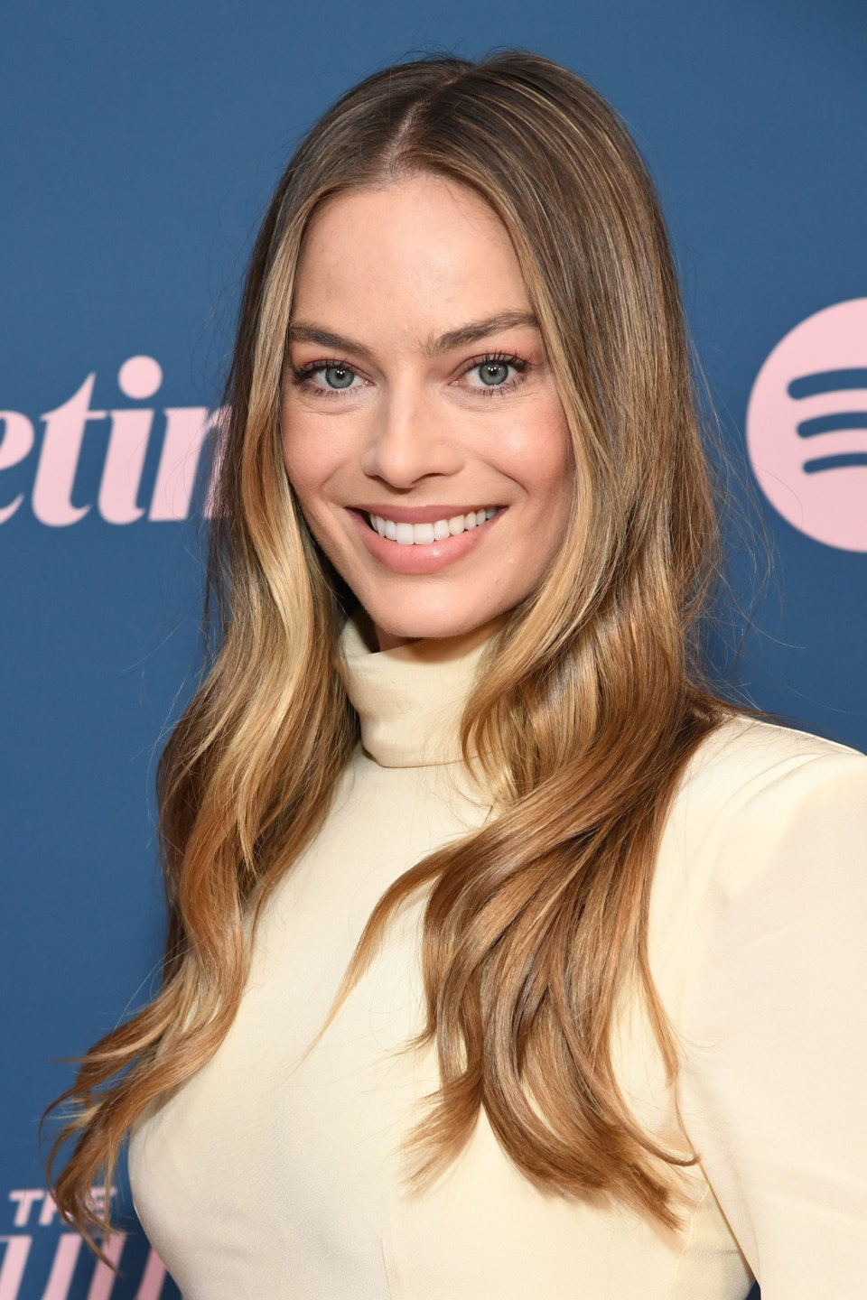 ¿Cuál es el color de pelo REAL de Margot Robbie? - LetyVillarreal